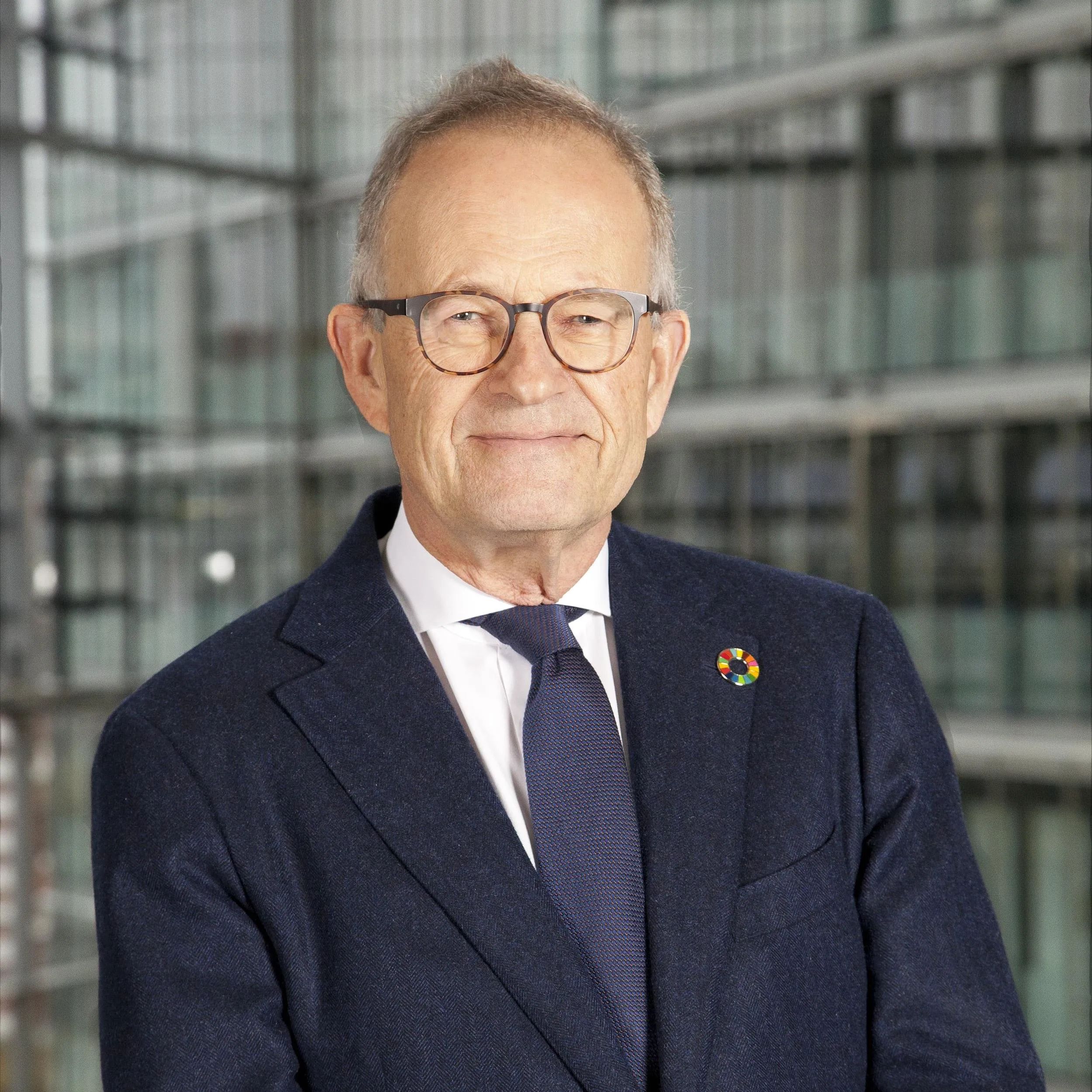 Interview with Michael Möller – Forum Suisse de Politique ...
